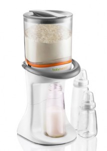 Baby Brezza Water Kettle & Formula Dispenser Review - Mom and More